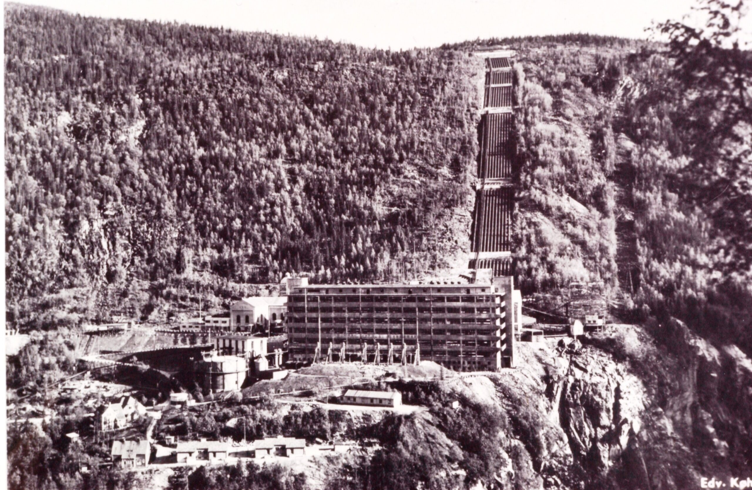 Fylket vil ha Vemork-utgraving – Radio Rjukan