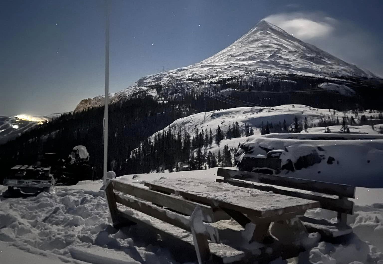 Rigget til ved kanonstilingen – Radio Rjukan